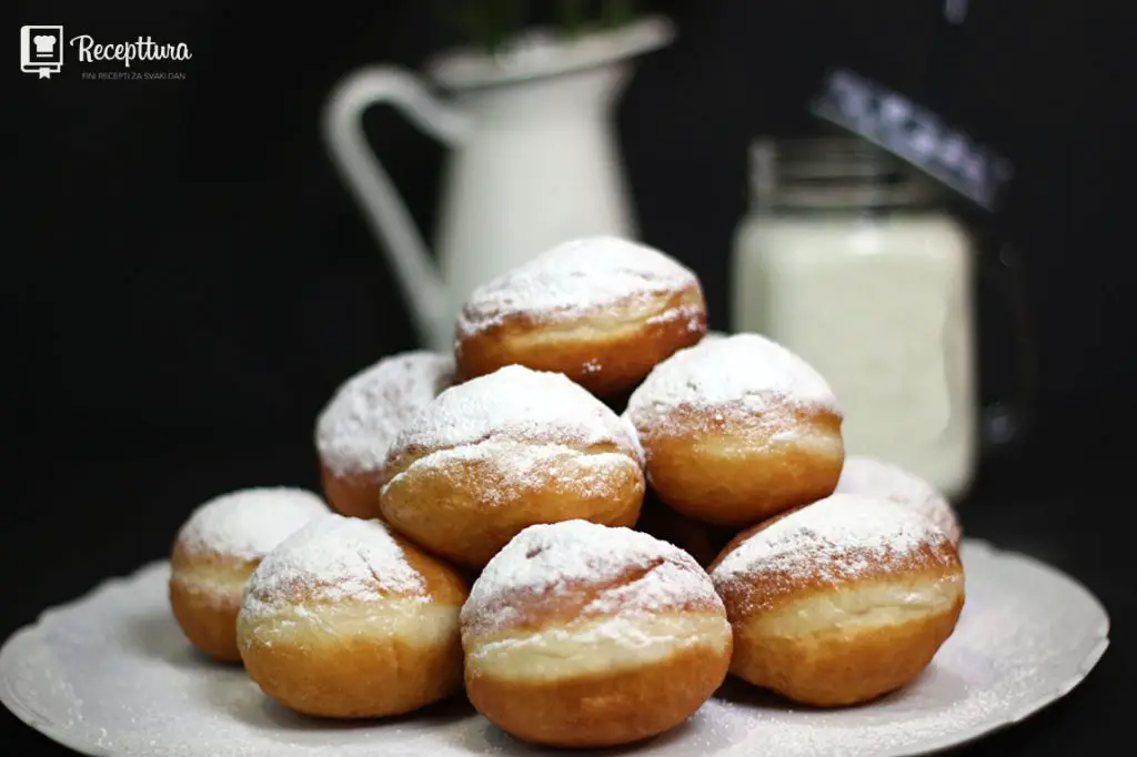 Krafne, fritule, uštipci... Ovo je 10 najboljih recepata za fašnik