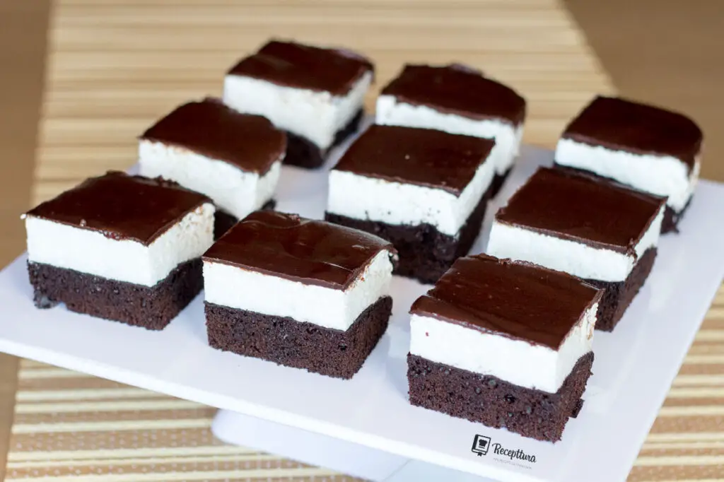 Munchmallow kolač - pjenasta slastica koju vole i djeca i odrasli