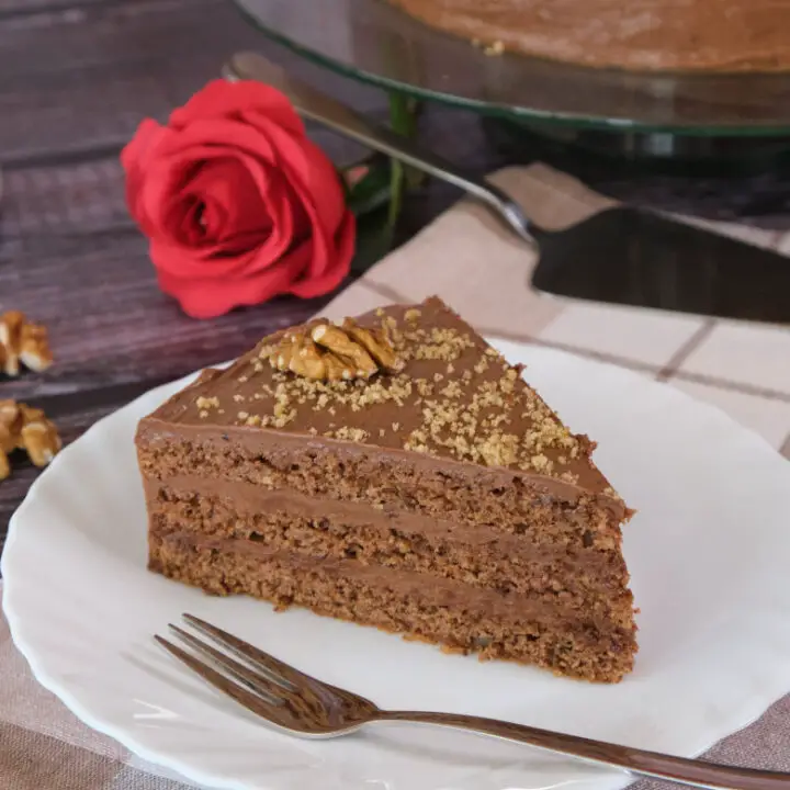 Čudo torta - čokoladna torta s orasima po receptu moje svekrve