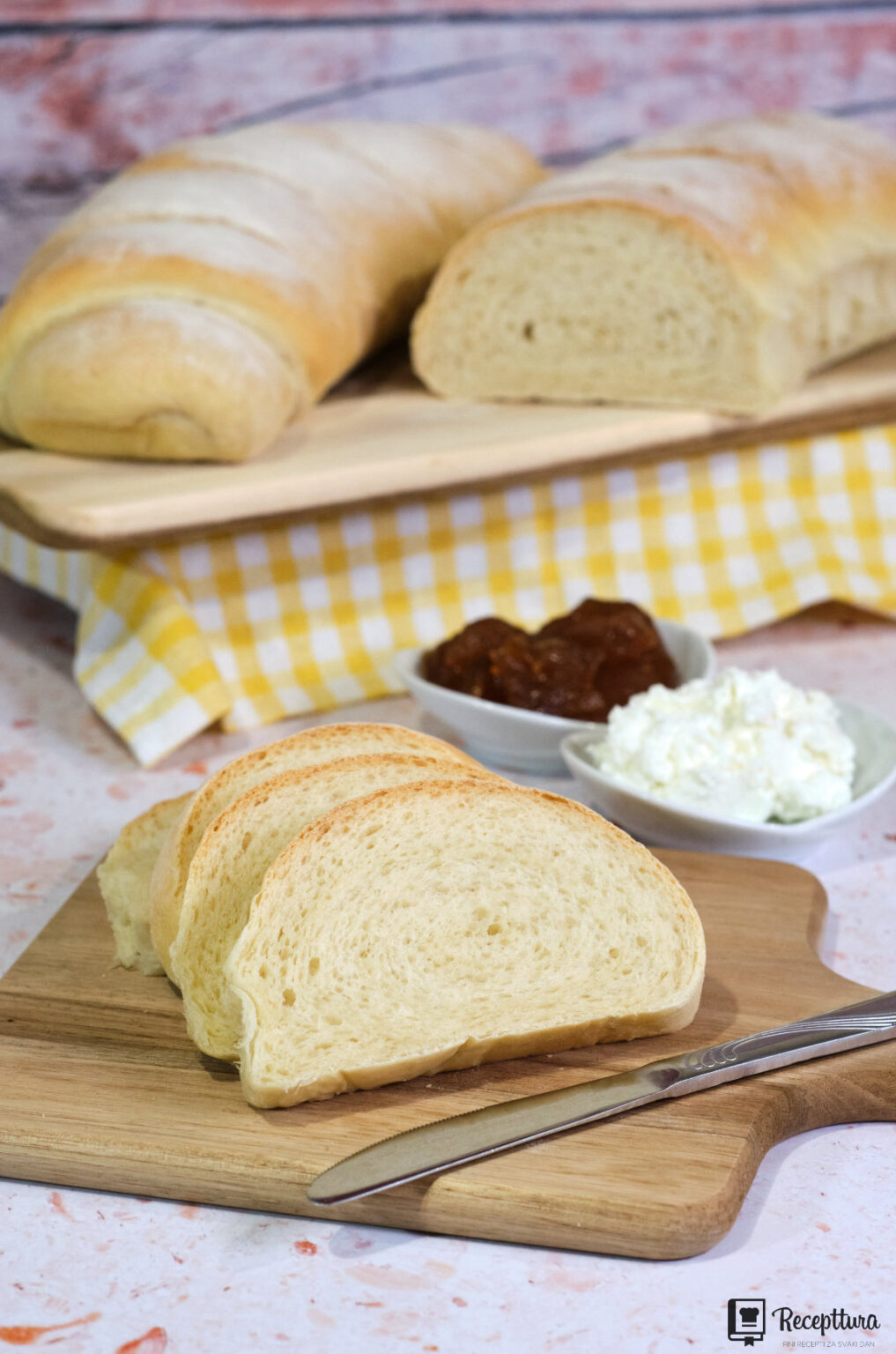 Domaći kruh - recept za ukusan kruh kao iz pekare
