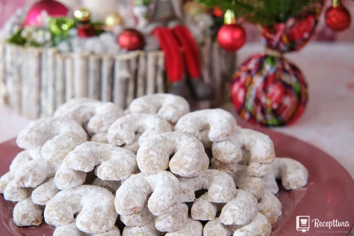 Kiflice sa orasima - recept za najbolje orah kiflice