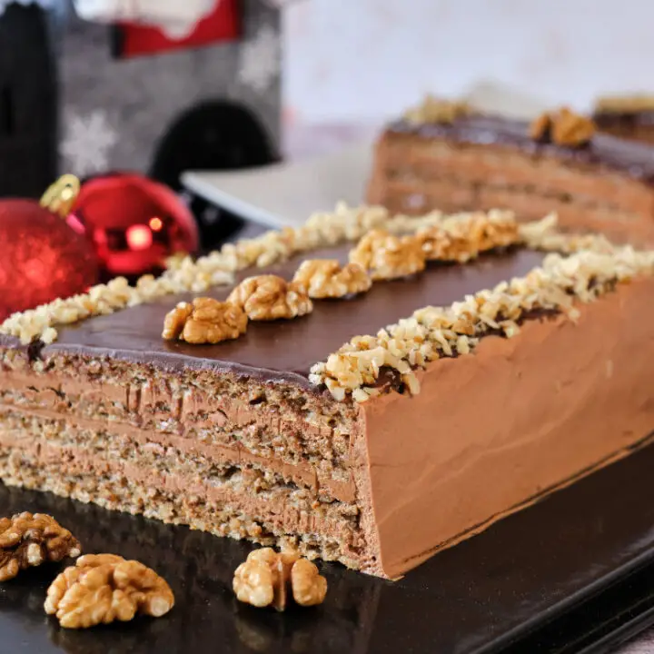 Reform torta - starinski recept s čokoladom i orasima