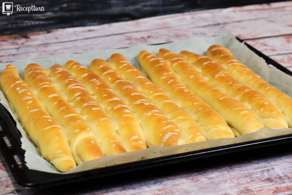 Domaći slanci kao iz pekare - najbolji recept za slance